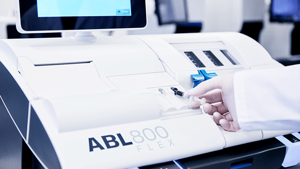 ABL800 FLEX blood gas analyzer - Radiometer